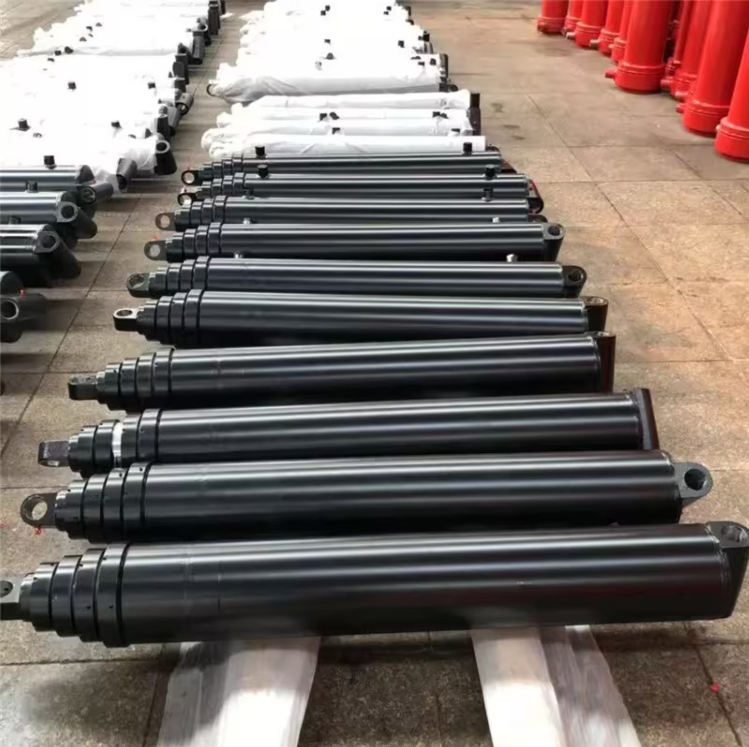 Custom Hydraulic Cylinder: Large, Quality, Expertise | Premium ...